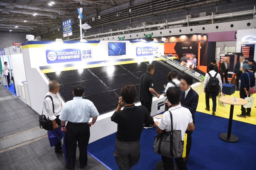 日本最大級の国際展示場 インテックス大阪